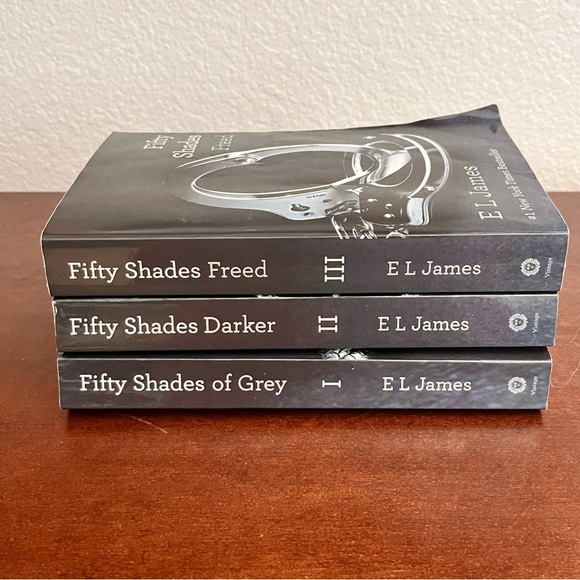 Other | Fifty Shades Trilogy Set Fifty Shades Of Grey Darker Freed 3 ...